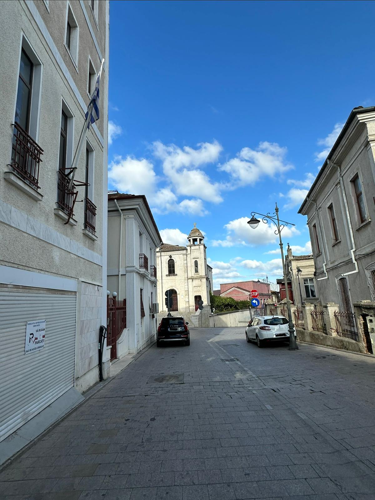 O stradă din centrul vechi al Constanței devine pietonală în weekend ...